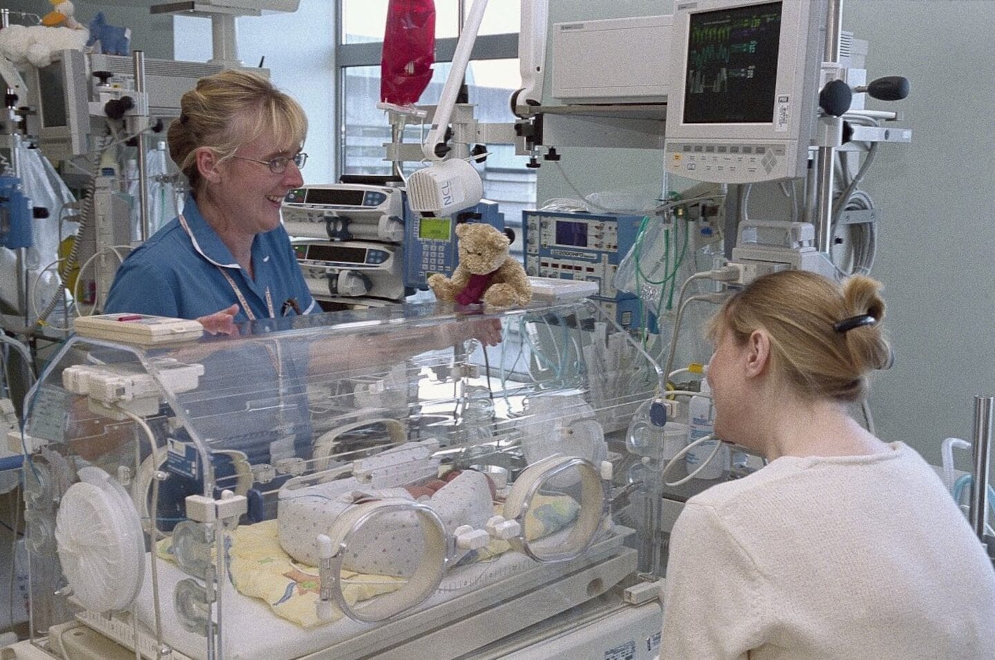 Using genomic surveillance to track MRSA 'superbugs'